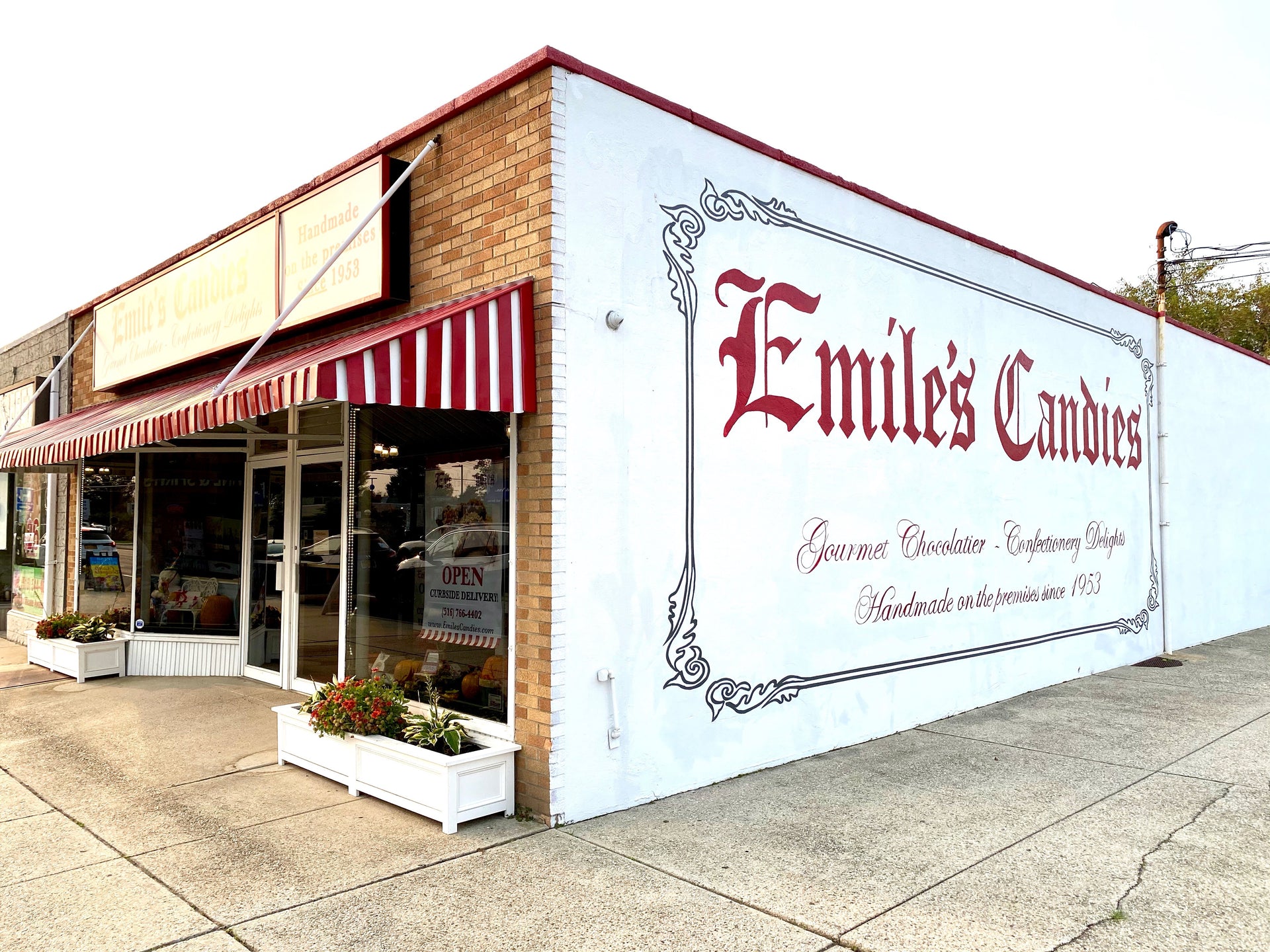Gallery – Emile's Candies